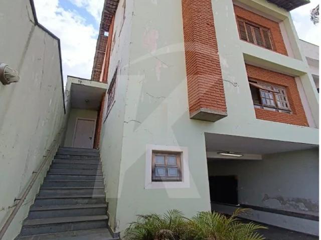 Casa á Venda no Tucuruvi, com 3 quartos sendo 1 suíte e 4 Vagas de Garagem