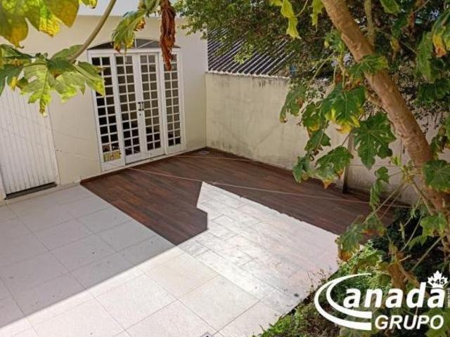 Casa à venda no Umuarama com 3 quartos
