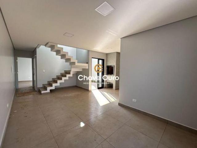 Casa à venda no Universitário