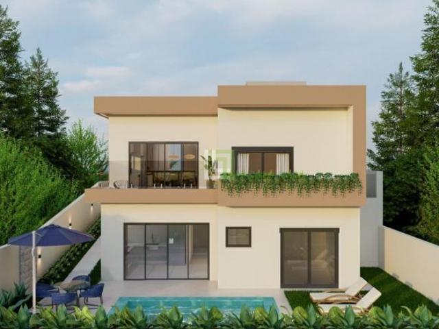 Casa à venda no Vale Azul II