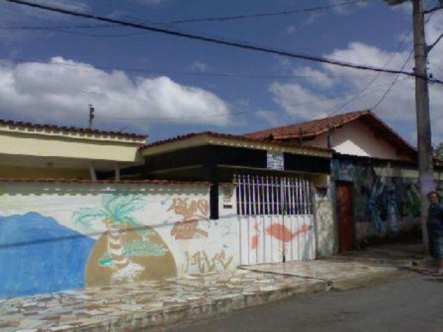 Casa à venda no Vale das Amendoeiras