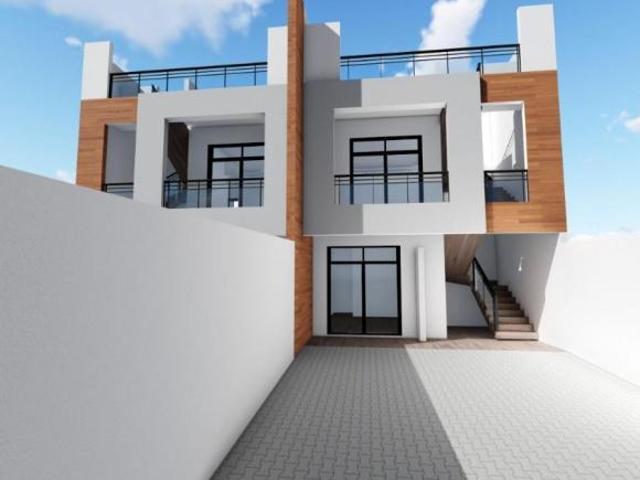 Casa à venda no Vale das Orquídeas