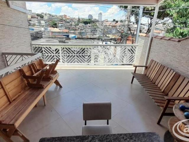 Casa à venda no Veloso com 2 quartos
