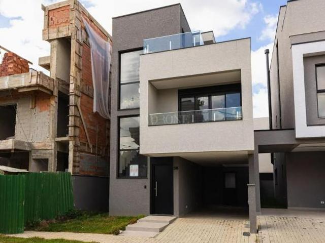 Casa à venda, no Vivendas do Parque, no Santa Cândida Curitiba/PR