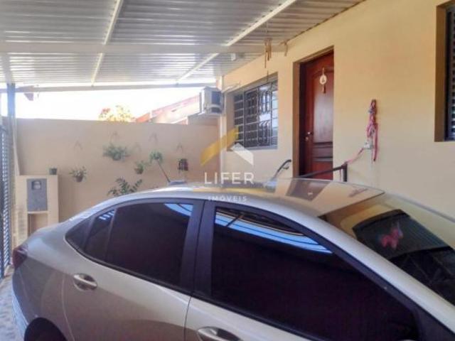 CASA À VENDA NO VILA UNIÃO