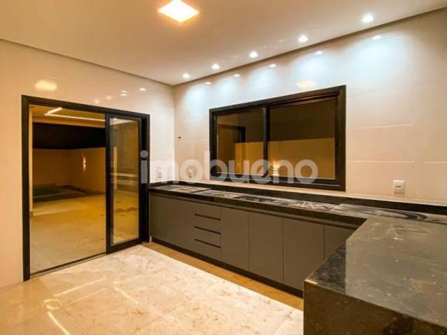 Casa a venda no vila verde, 3 quartos, 1 suíte, 240 m²