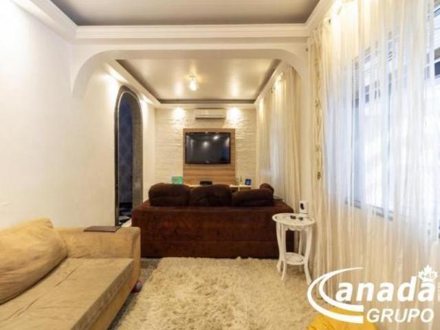 Casa à venda no Vila Yolanda com 4 quartos