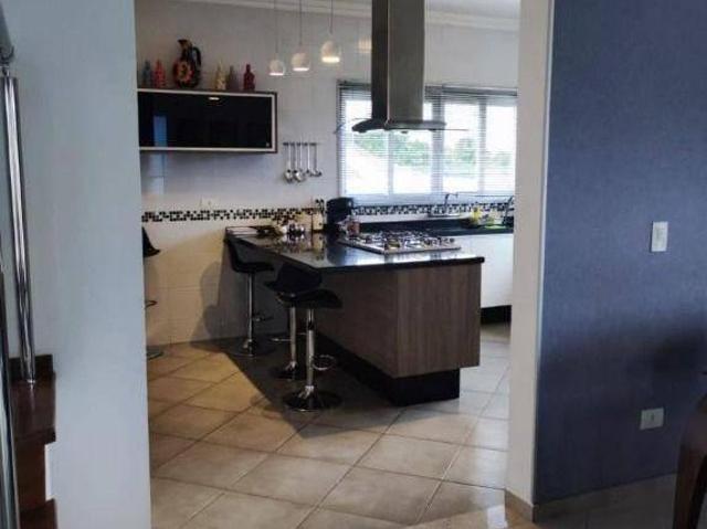 Casa à venda no Vila Zezé Jacareí/SP com 430 m²