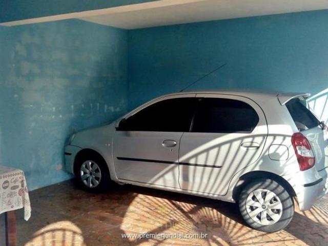 CASA A VENDA NO VILA APARECIDA