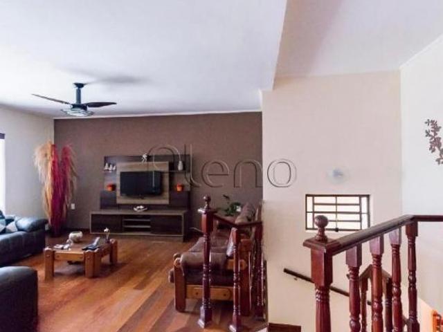 Casa à venda no Vila Brandina, Campinas