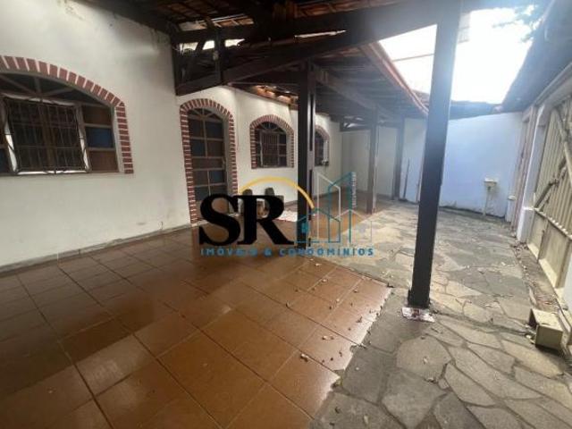 CASA A VENDA NO VILA BRETAS R$ 600.000,00