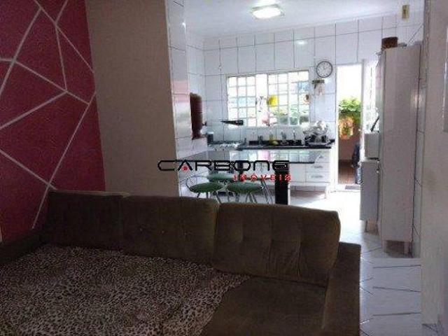 Casa à venda no Vila Canero