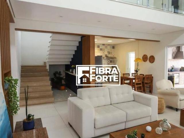 Casa à venda no Vila dos Plátanos, em Campinas/SP, com 3 suítes, piscina aquecida e espaço gourmet i