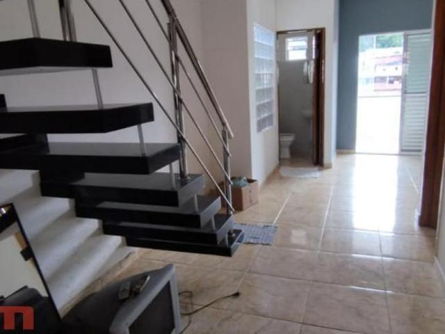 CASA A VENDA NO VILA MARCELO PARELHREIROS