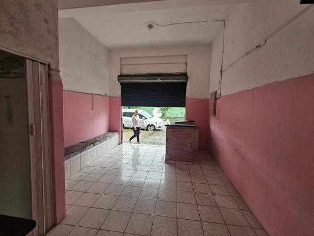 Casa à venda no Vila Margarida em São Vicente