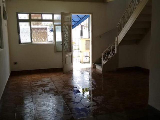 Casa à venda no Vila Mathias em Santos