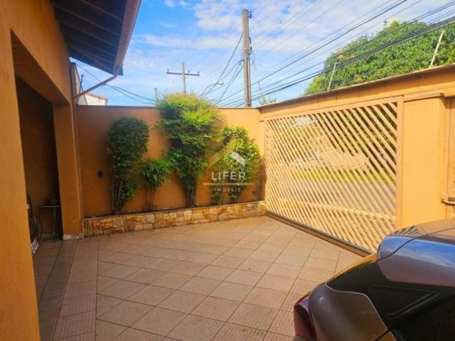 CASA À VENDA NO VILA NOGUEIRA