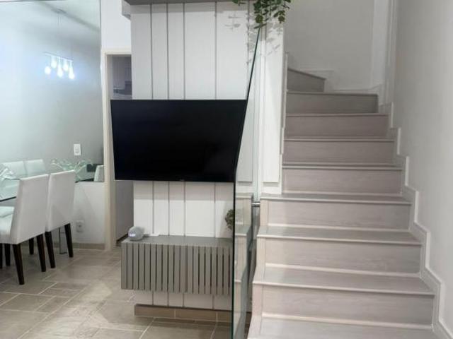 Casa à venda no Vila São Francisco com 3 quartos
