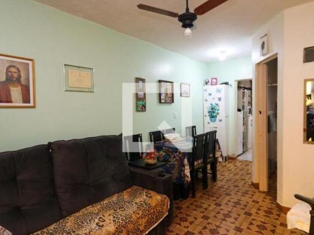 Casa à Venda Nonoai, 2 Quartos, 45 m² Porto Alegre