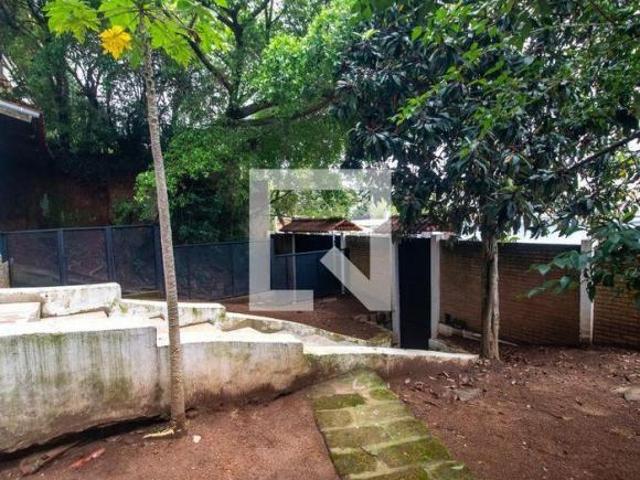 Casa à Venda Nonoai, 3 Quartos, 400 m² Porto Alegre