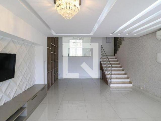 Casa à Venda Nonoai, 4 Quartos, 400 m² Porto Alegre