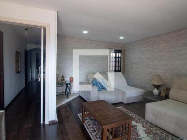 Casa à Venda Nonoai, 4 Quartos, 451 m² Porto Alegre