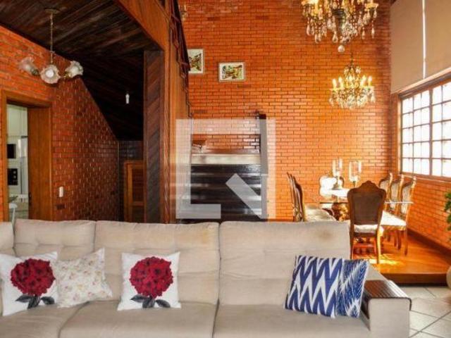 Casa à Venda Nonoai, 4 Quartos, 580 m² Porto Alegre