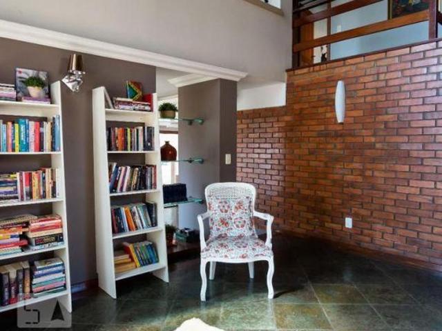 Casa à Venda Nonoai, 4 Quartos, 600 m² Porto Alegre