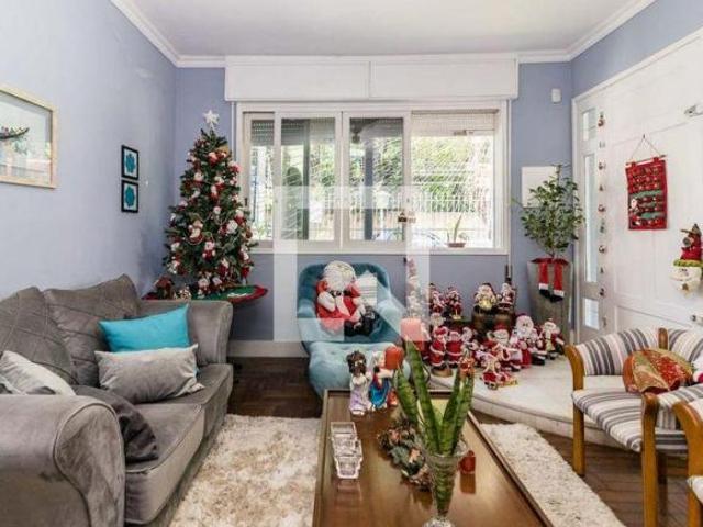 Casa à Venda Nonoai, 4 Quartos, 250 m² Porto Alegre