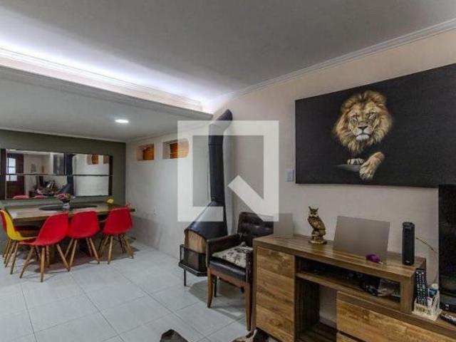 Casa à Venda Nonoai, 4 Quartos, 250 m² Porto Alegre