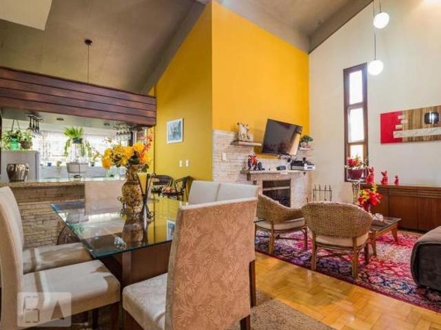 Casa à Venda Nonoai, 4 Quartos, 294 m² Porto Alegre