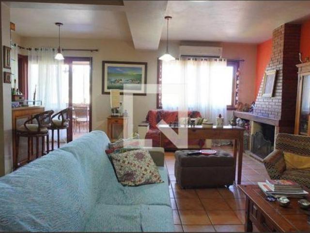 Casa à Venda Nonoai, 5 Quartos, 450 m² Porto Alegre