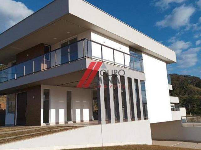 Casa à venda nos Pimentas