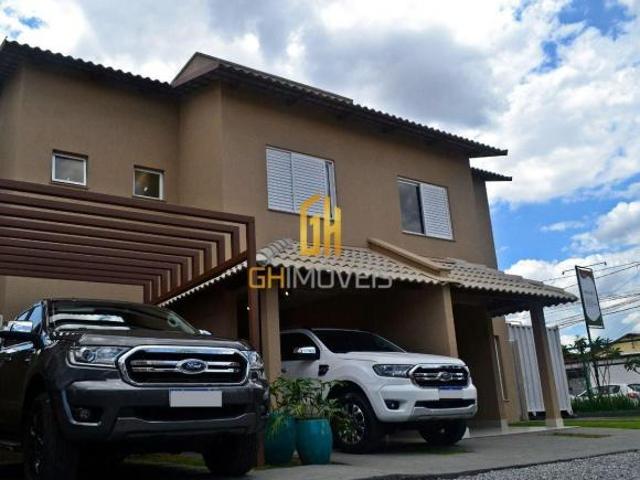 Casa à venda nos Sítios Santa Luzia