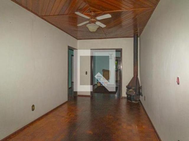 Casa à Venda Nossa Sra das Graças, 3 Quartos, 150 m² Canoas