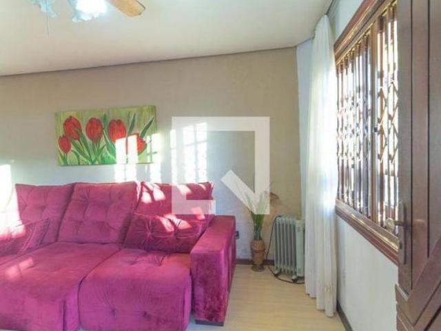 Casa à Venda Nossa Sra das Graças, 3 Quartos, 183 m² Canoas