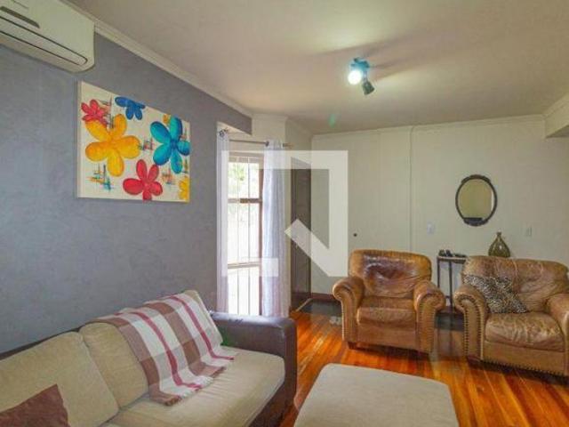 Casa à Venda Nossa Sra das Graças, 3 Quartos, 117 m² Canoas