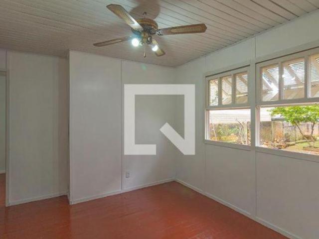 Casa à Venda Nossa Sra das Graças, 3 Quartos, 70 m² Canoas