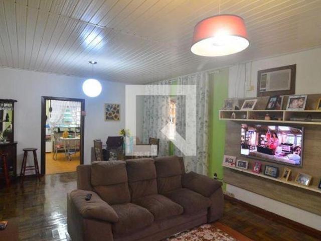 Casa à Venda Nossa Sra das Graças, 2 Quartos, 151 m² Canoas