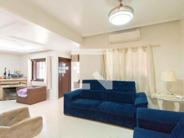 Casa à Venda Nossa Sra das Graças, 4 Quartos, 200 m² Canoas