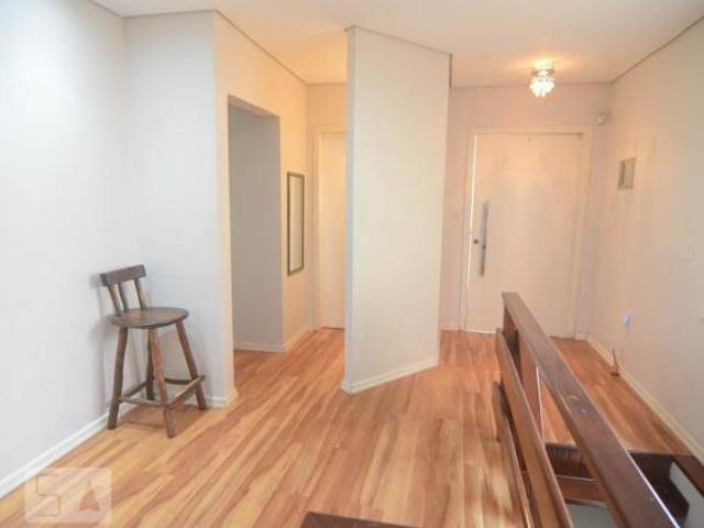 Casa à Venda Nossa Sra das Graças, 4 Quartos, 220 m² Canoas