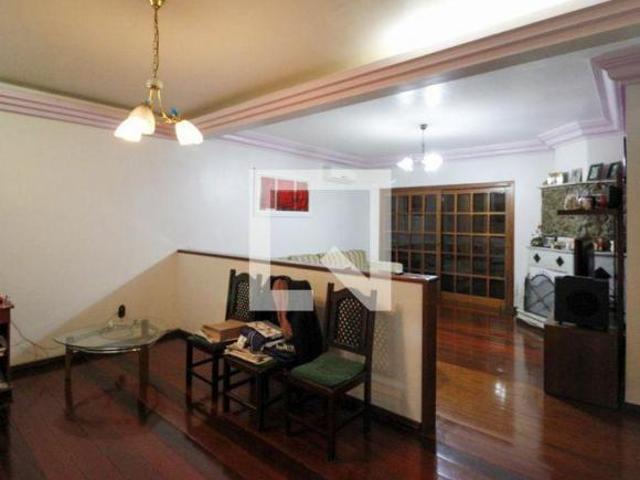 Casa à Venda Nossa Sra das Graças, 4 Quartos, 370 m² Canoas