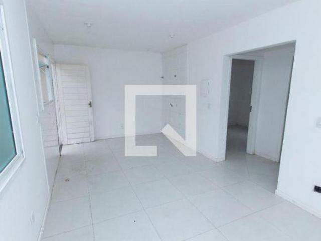 Casa à Venda Nossa Sra das Graças, 8 Quartos, 200 m² Canoas