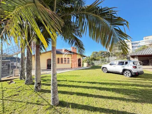 Casa à venda na Colina Sorriso