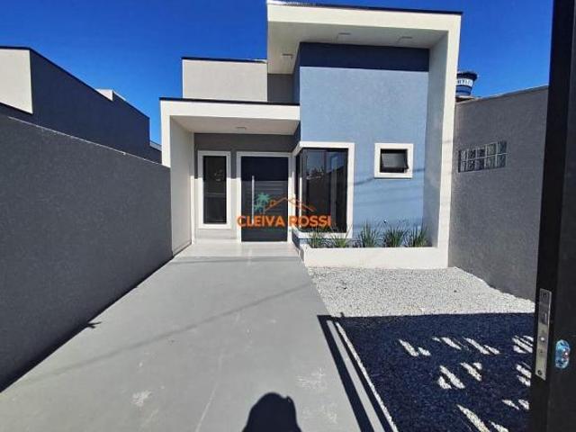 Casa à venda na Costa Azul
