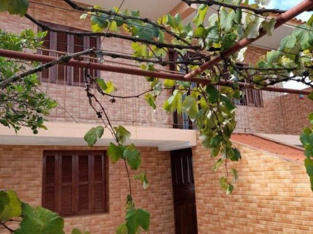 Casa à venda na Cascata