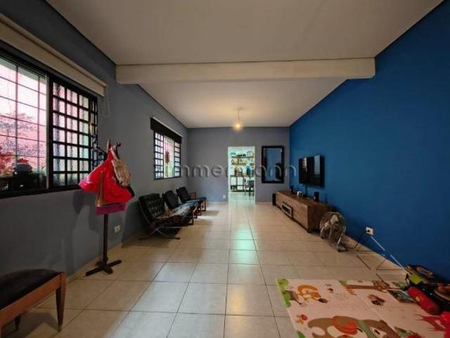 Casa TÉRREA na Casa Verde com AMPLO TERRENO, ÁREA GOURMET e DUAS VAGAS de garagem COBERTAS