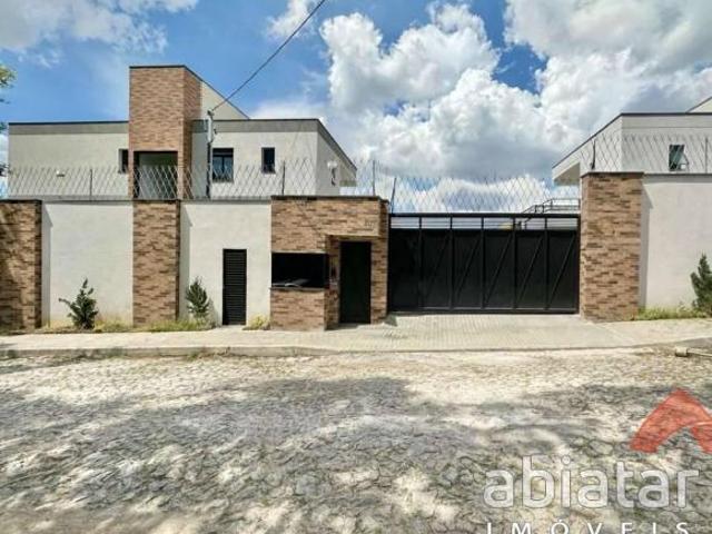 Casa à venda na Chácara do Refúgio 366m² 3 suítes Carapicuíba/SP