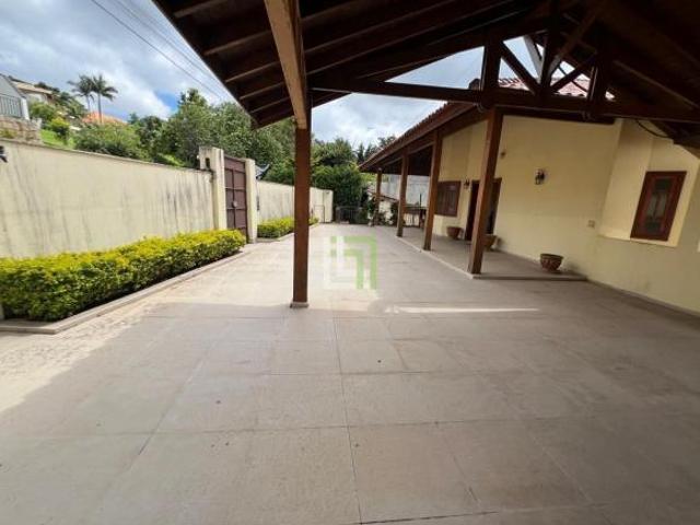 Casa à venda na Chácara Malota