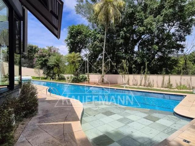 Casa à Venda na Chácara Monte Alegre, 4 Quartos 4 Suítes 8 Vagas 696m² de Área Construída